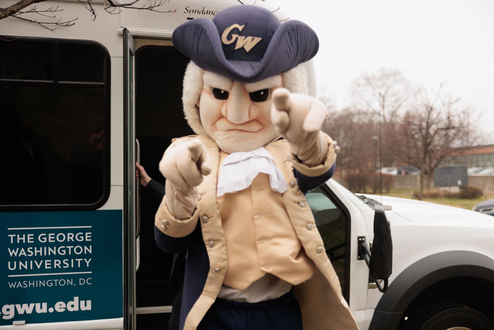 GW Awards 10 D.C. High School Seniors Stephen Joel Trachtenberg Scholarships | GW Today | The ...