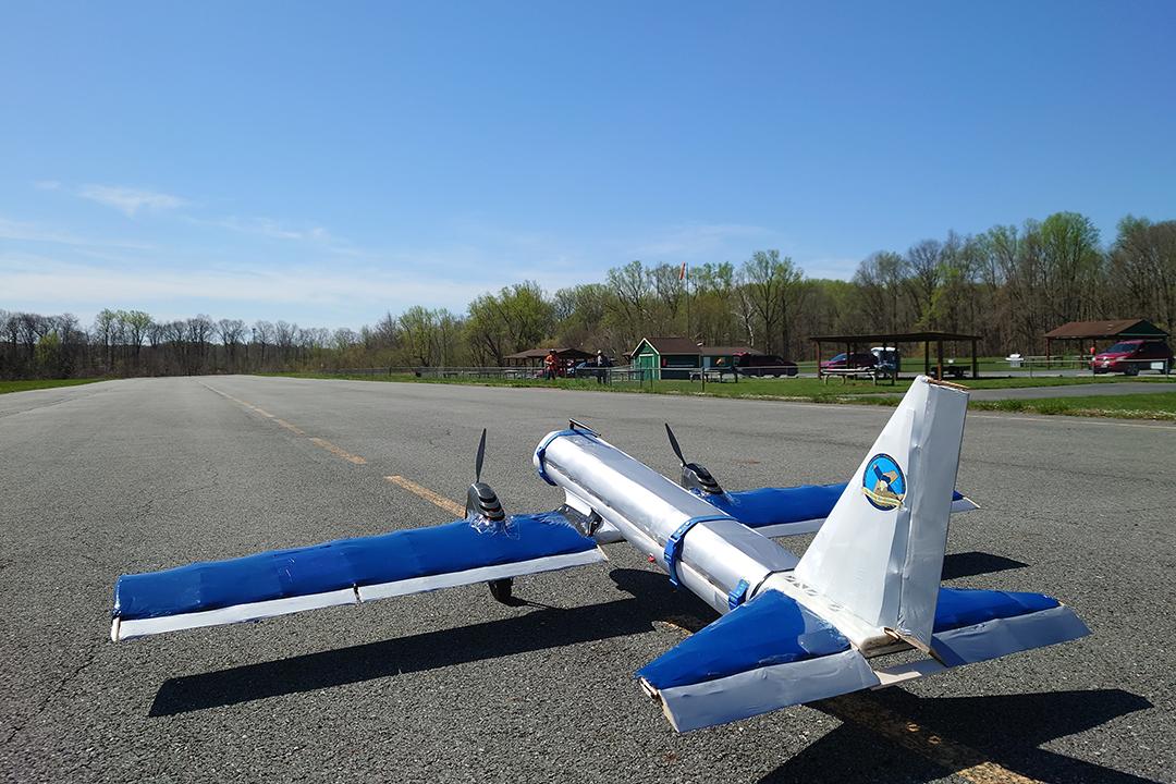 GW Team Celebrates First Flight at Design, Build, Fly Competition | GW ...